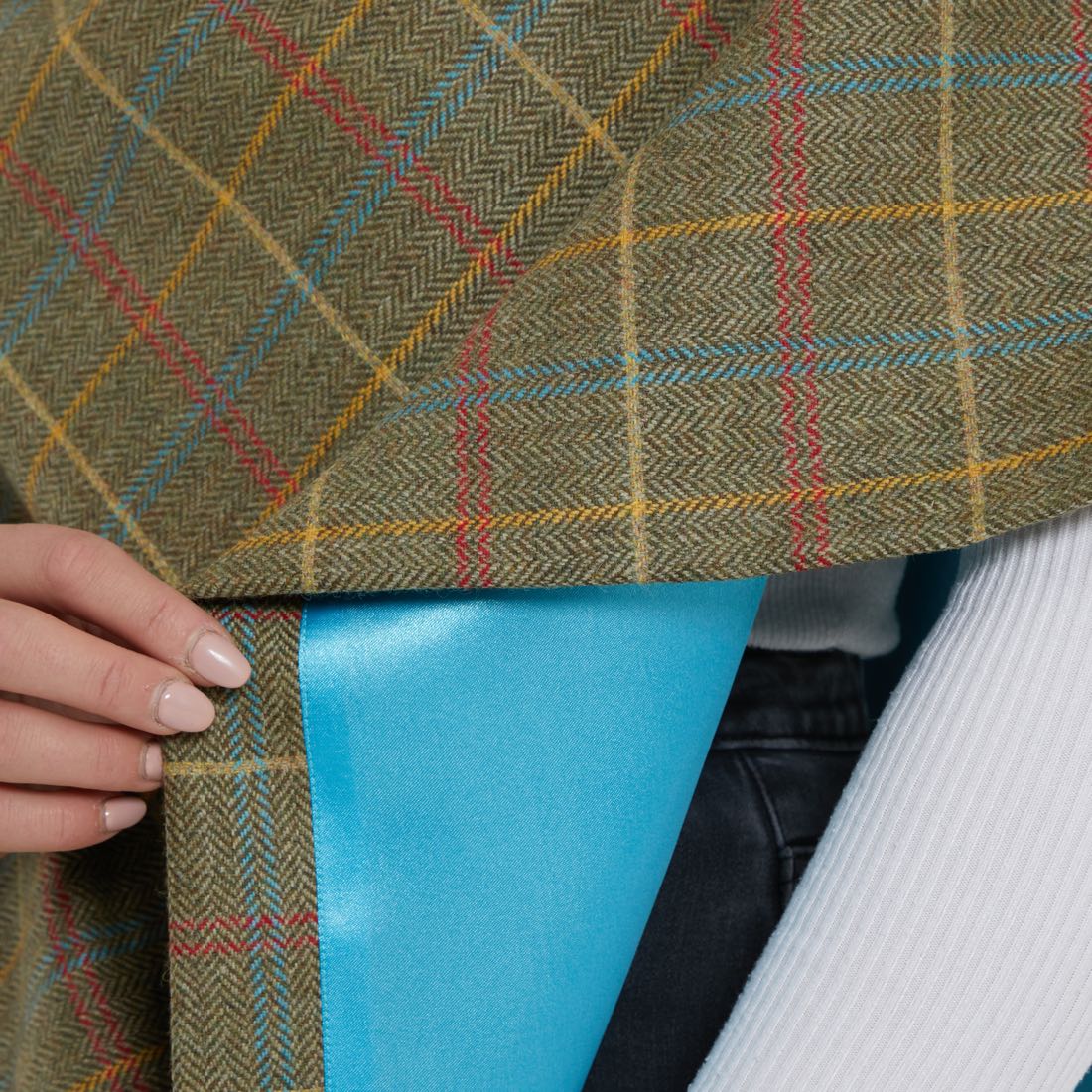 Stratford Regular Tweed Collar Cape